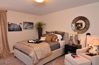 Pavilion Place Rentals - Houston, TX | Apartments.com