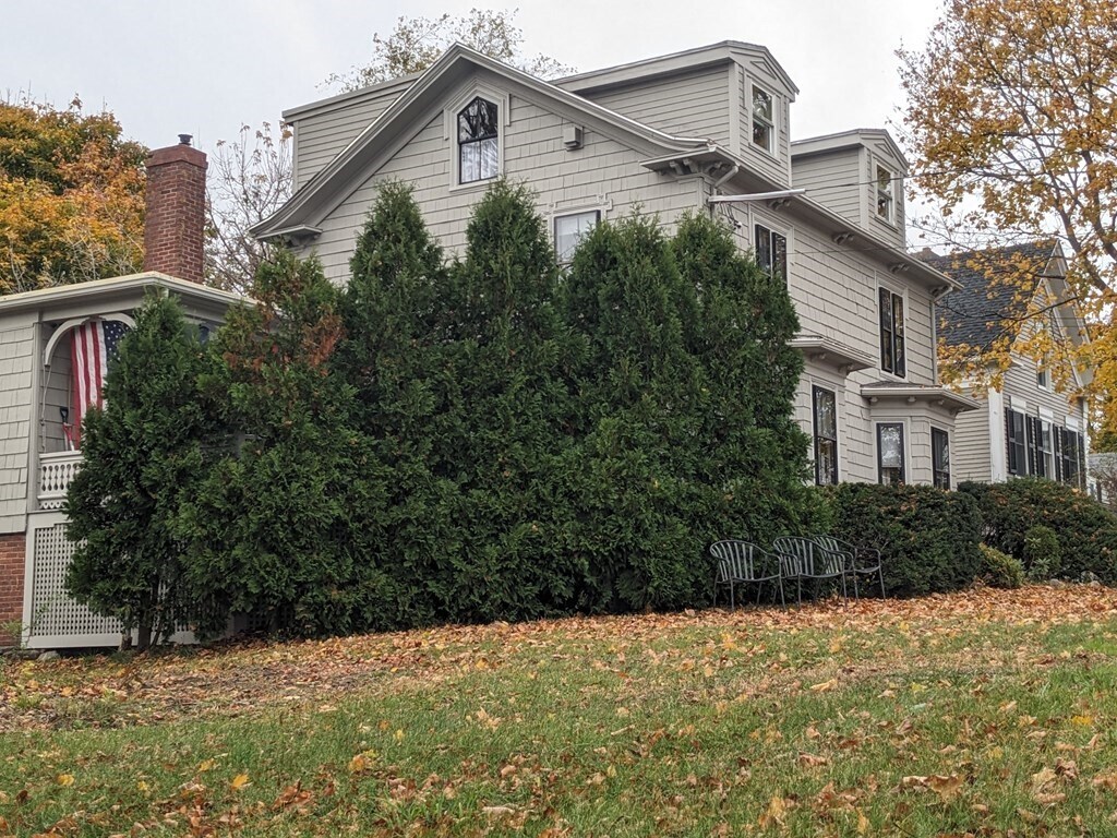 47 Main St Unit 2, Essex, MA 01929 - Room for Rent in Essex, MA ...