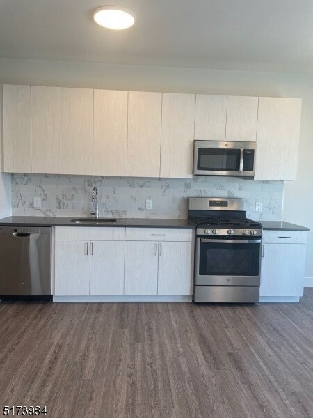 276 Reock St Unit 204, City of Orange, NJ 07050 - Room for Rent in City ...