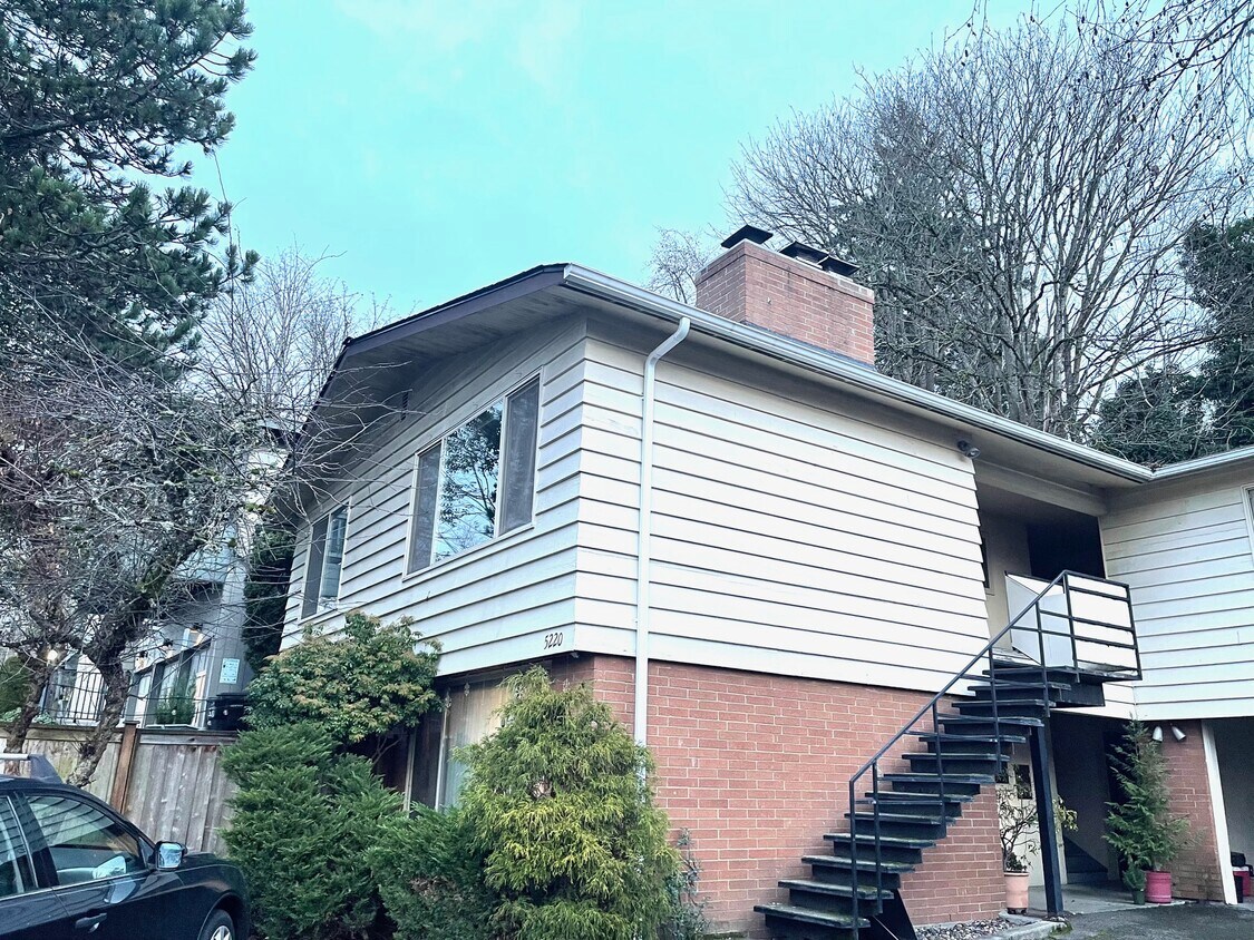 5220 Sand Point Way Ne Unit #1, Seattle, WA 98105 - 5220 Sand Point Way ...