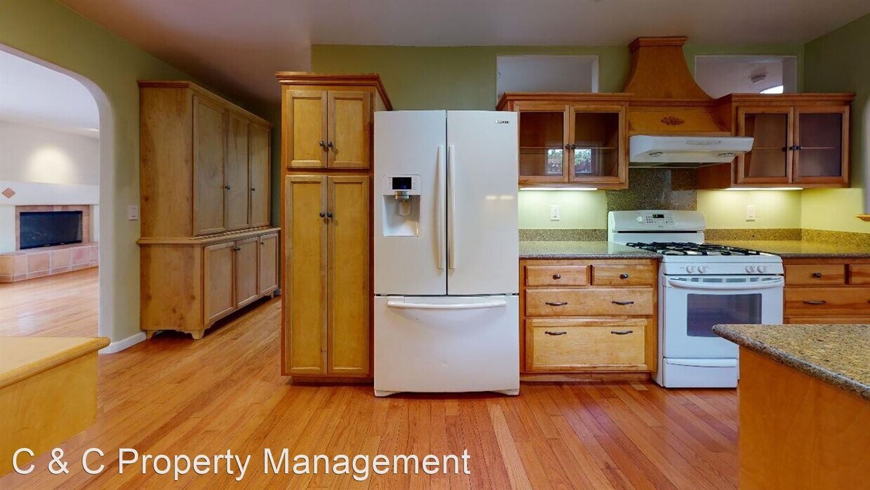 764 Filmore St, Monterey, CA 93940 - House Rental in Monterey, CA ...