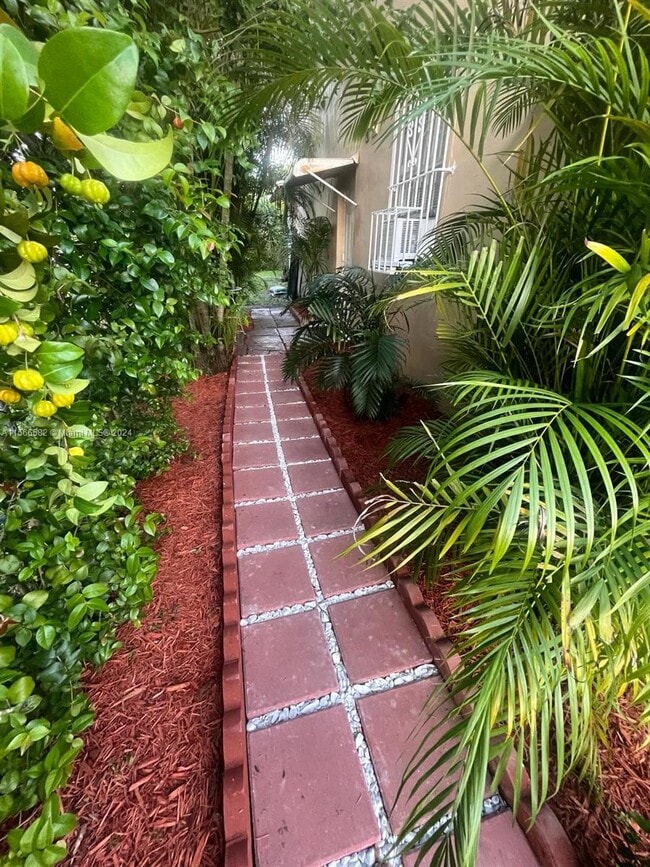 13925 NE 16th Ave, North Miami, FL 33161 - House Rental in North Miami ...