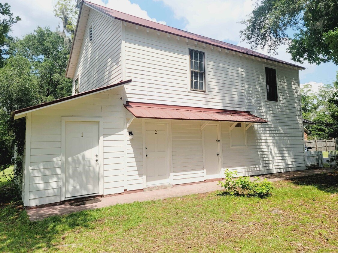 302 Jefferson St Unit APARTMENT 1, Springfield, GA 31329 - Room for ...