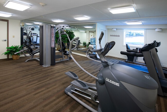 North Pointe Commons - Apartments in Pittsburgh, PA | Apartments.com