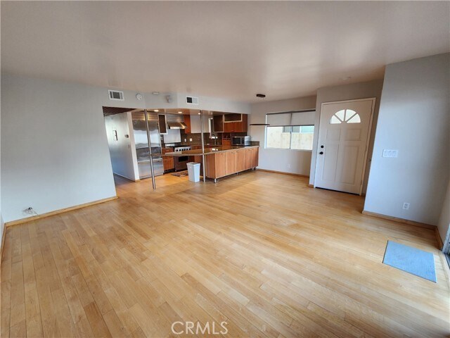 16788 Bayview Dr Unit B, Sunset Beach, CA 90742 - Room for Rent in ...