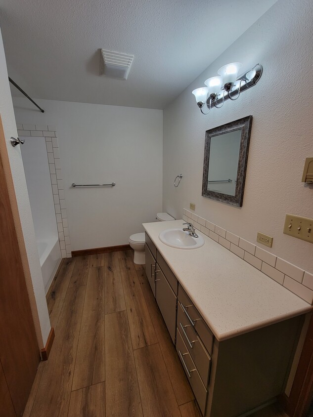 2044 Assumption St, Eugene, OR 97402 | Apartments.com