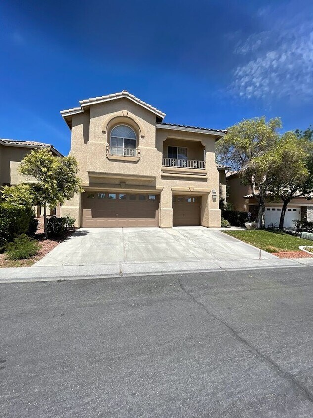 641 Jade Cliffs Ln Las Vegas, NV 89144 - Alquileres en Las Vegas, NV ...