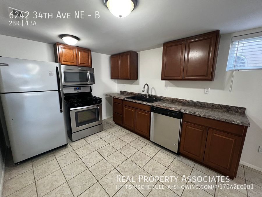 6242 34th Ave Ne Unit B, Seattle, WA 98115 - Room for Rent in Seattle ...