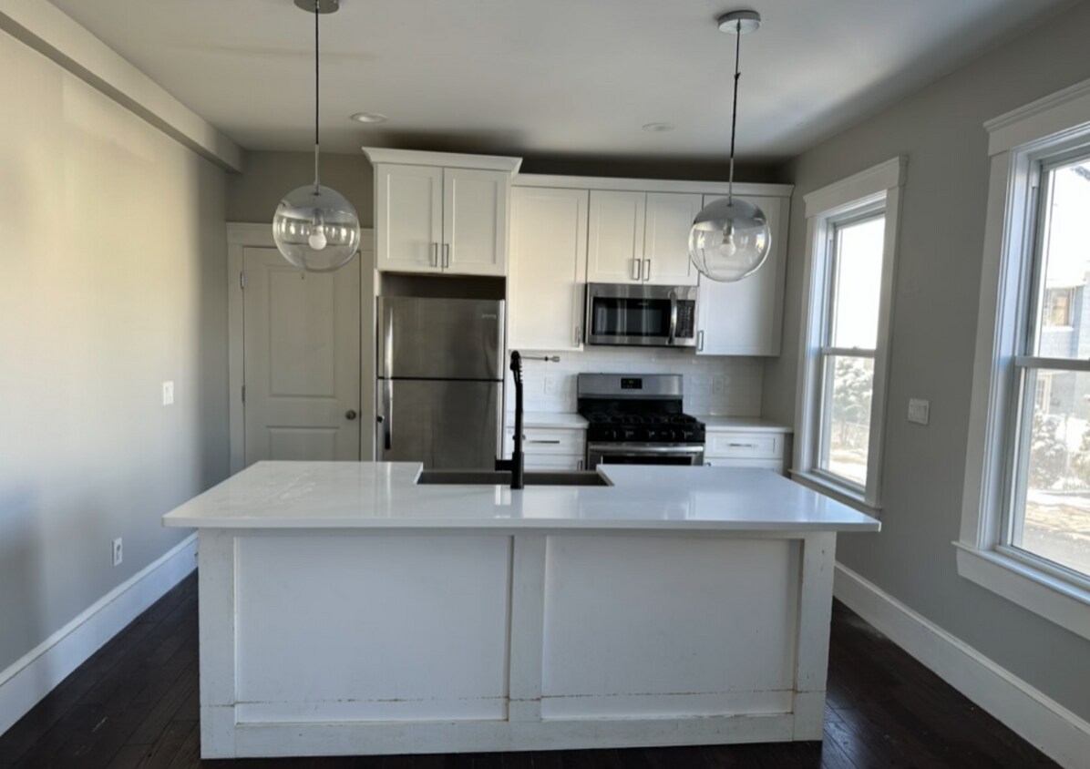 181 Chelsea St Unit 1, Everett, MA 02149 - 181 Chelsea St Everett, MA ...