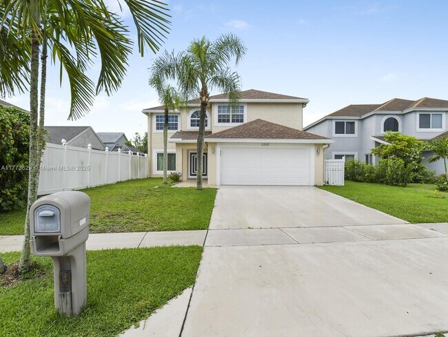 Boca Rio North Apartments for Rent with a Garage - Boca Raton, FL ...