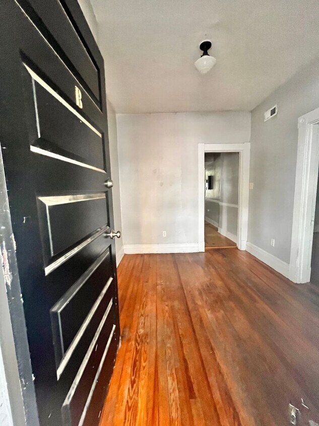 2201 W Cary St Unit B, Richmond, VA 23220 - Room for Rent in Richmond ...