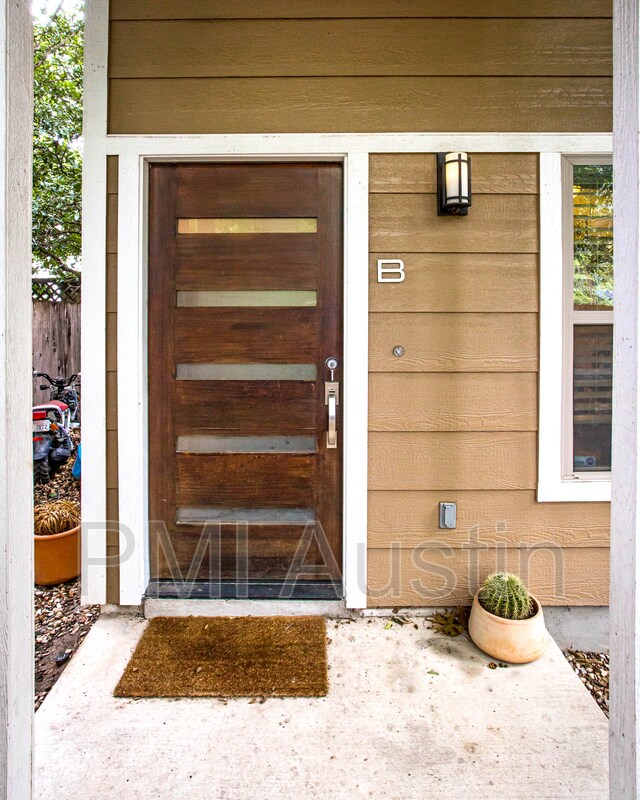 2011 Haskell St, Austin, TX 78702 - House Rental in Austin, TX ...