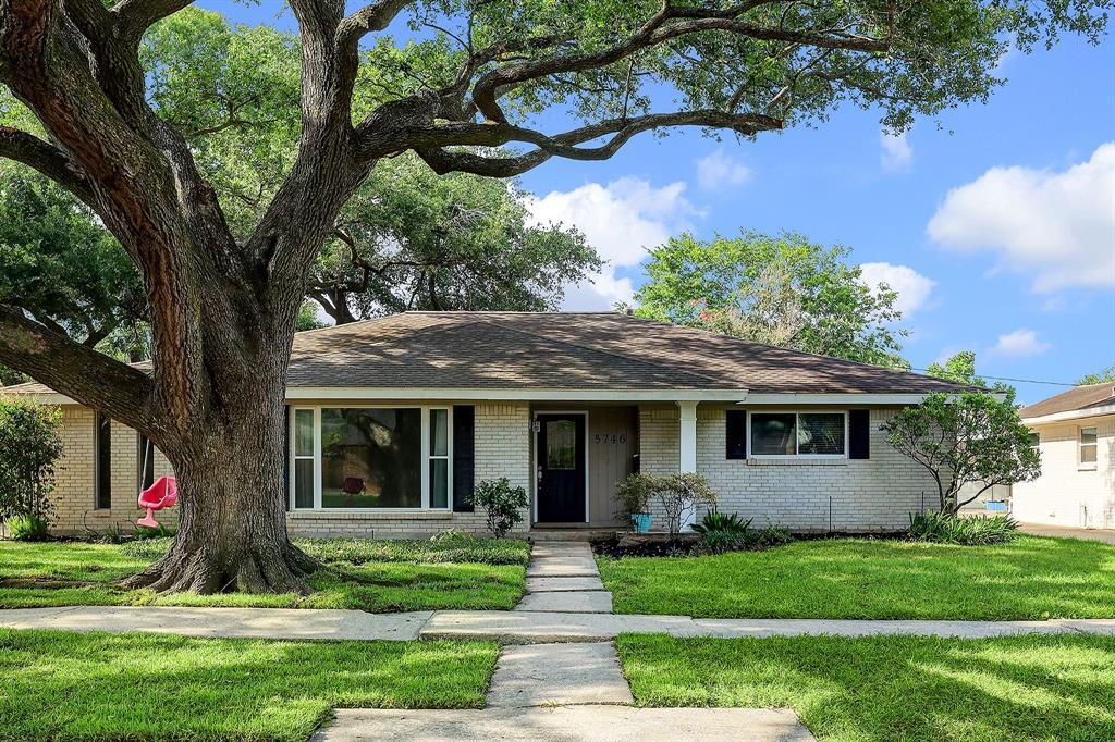 5746 Valkeith Dr, Houston, TX 77096 - House Rental in Houston, TX ...