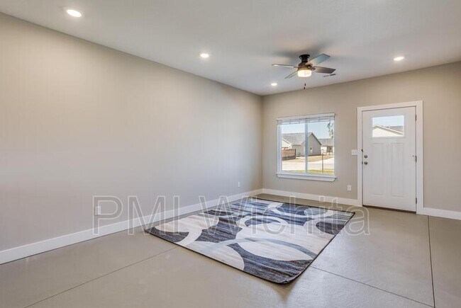 5242 N Cypress Cir, Bel Aire, KS 67226 - Condo for Rent in Bel Aire, KS ...