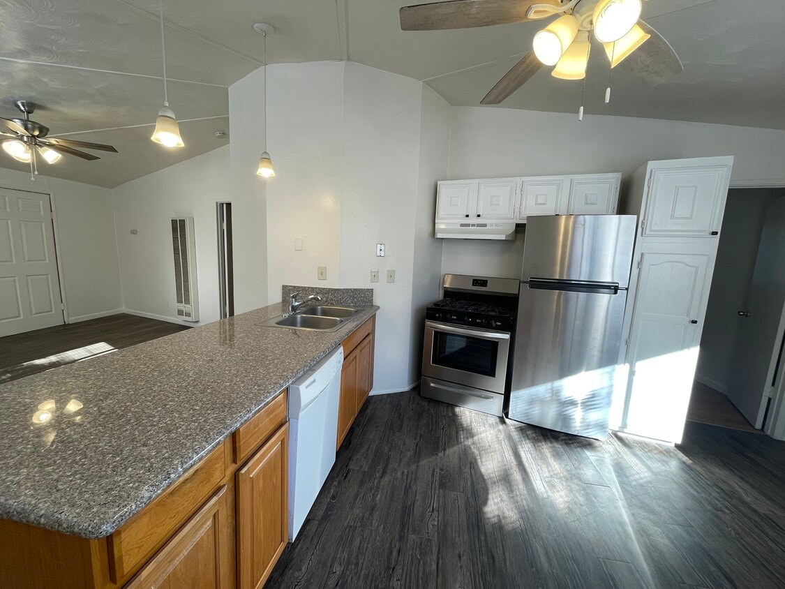 4020 Pepper Dr Unit A, San Diego, CA 92105 - Apartments in San Diego ...