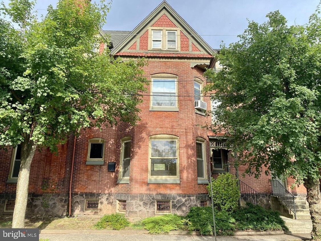 344 King Street 1st Floor Apt. E, Pottstown, PA 19464 - Room for Rent ... 344 King Street 1st Floor Apt. E, Pottstown, PA 19464 - Room for Rent ...