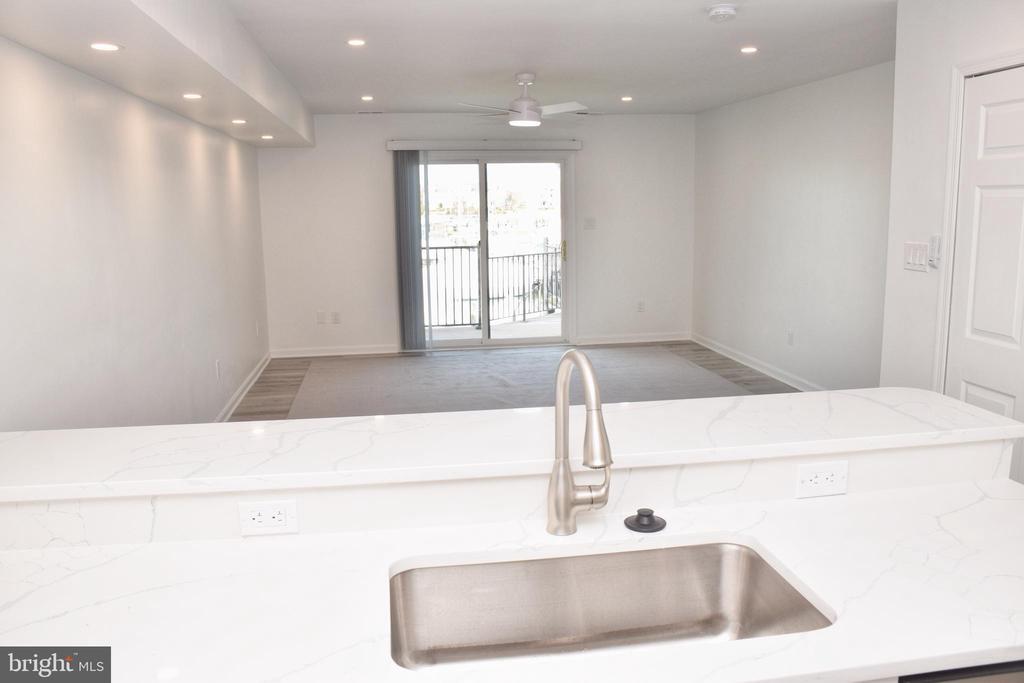 7 Queen Victoria Way, Chester, MD 21619 - Townhome Rentals in Chester ...