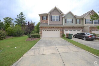 McCrimmon at the Park Houses for Rent with a Garage - Morrisville, NC ...