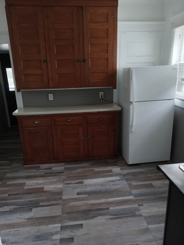 522 W 5th St Unit Downstairs, Erie, PA 16507 - 522 W 5th St Erie, PA ...