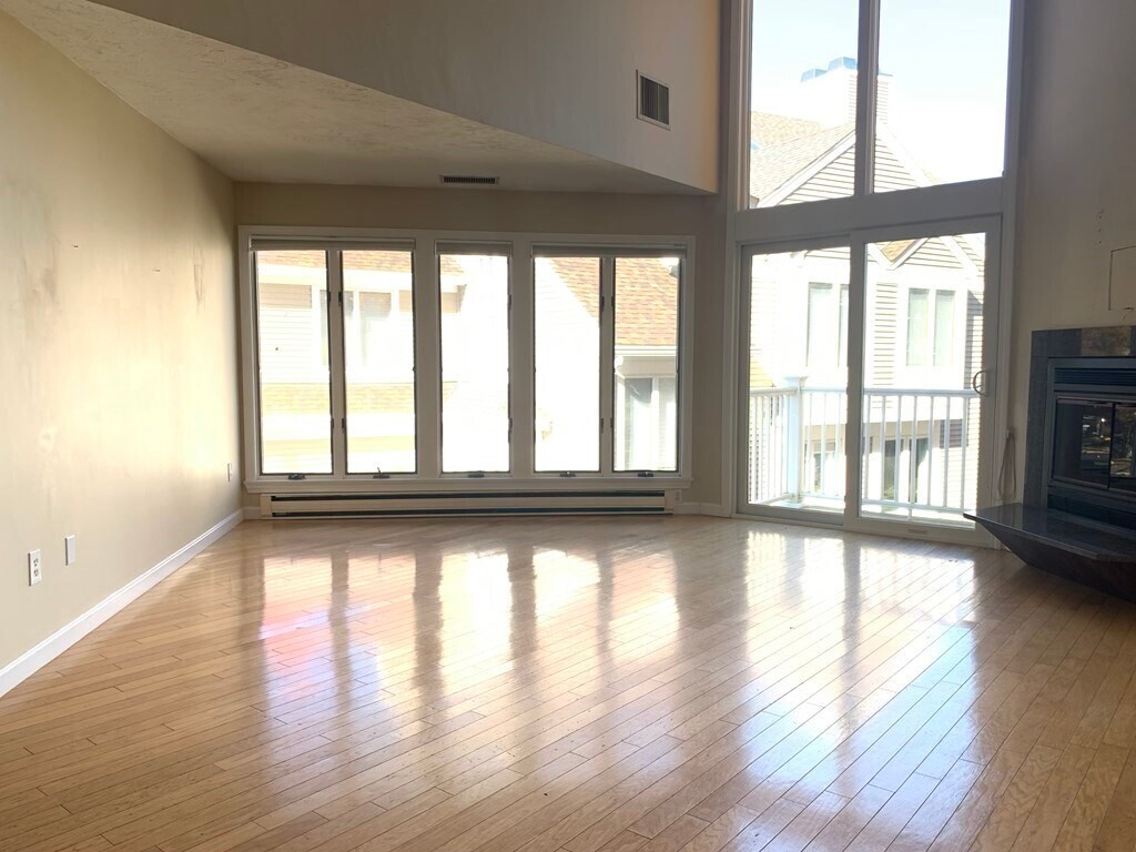 47 Pointe Rok Dr Unit 47, Worcester, MA 01604 - Condo for Rent in ...