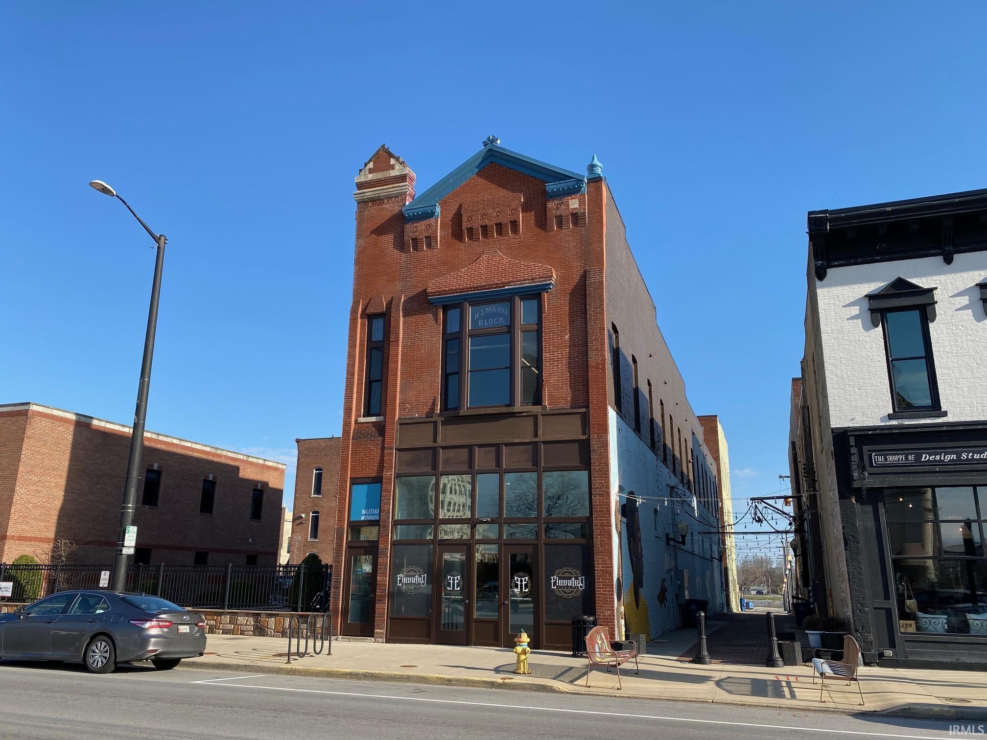 123 E 3rd St Unit A, Marion, IN 46952 - Room for Rent in Marion, IN ...
