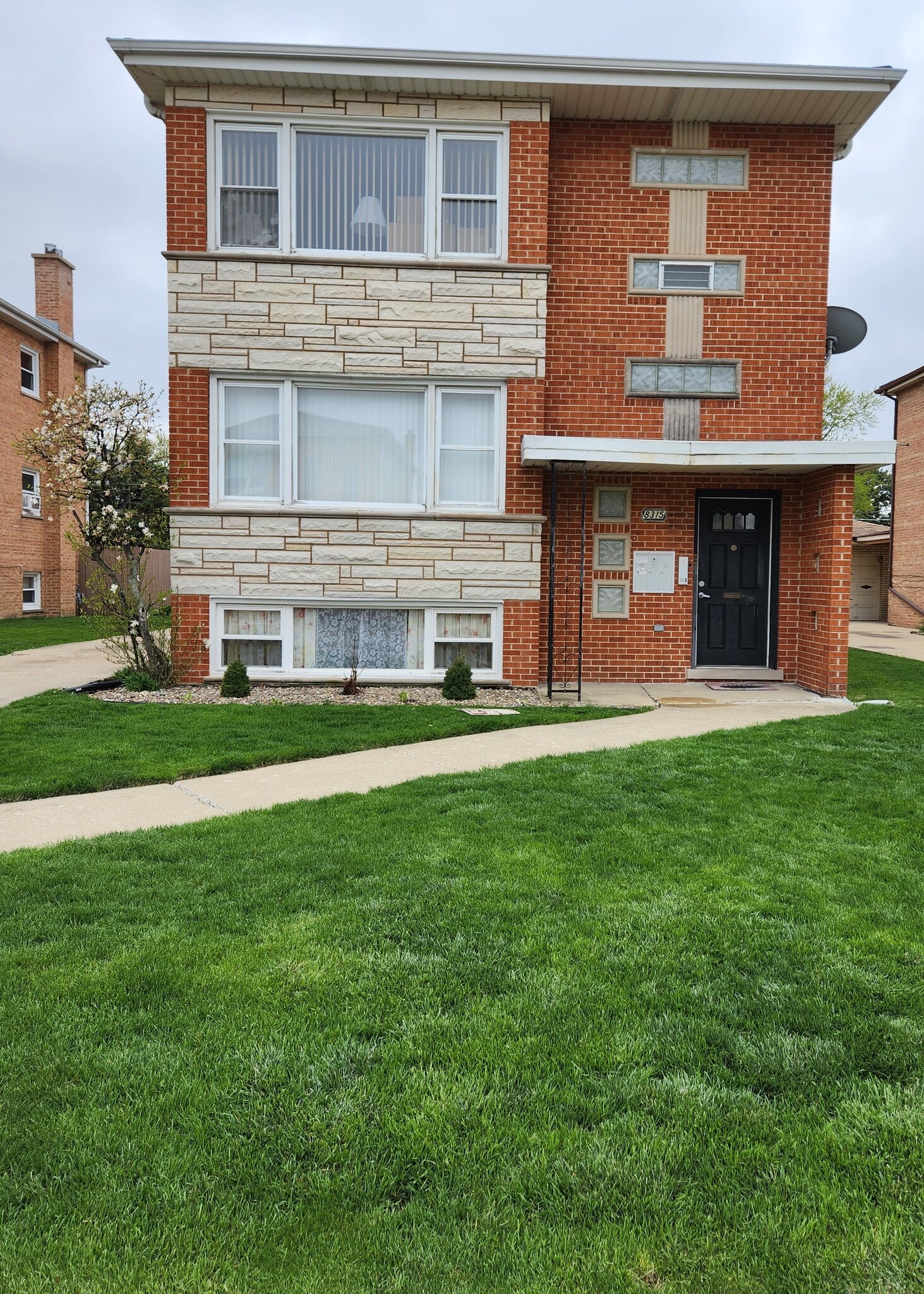 8315 W Berwyn Ave Unit 2, Chicago, IL 60656 - 8315 W Berwyn Ave Chicago ...