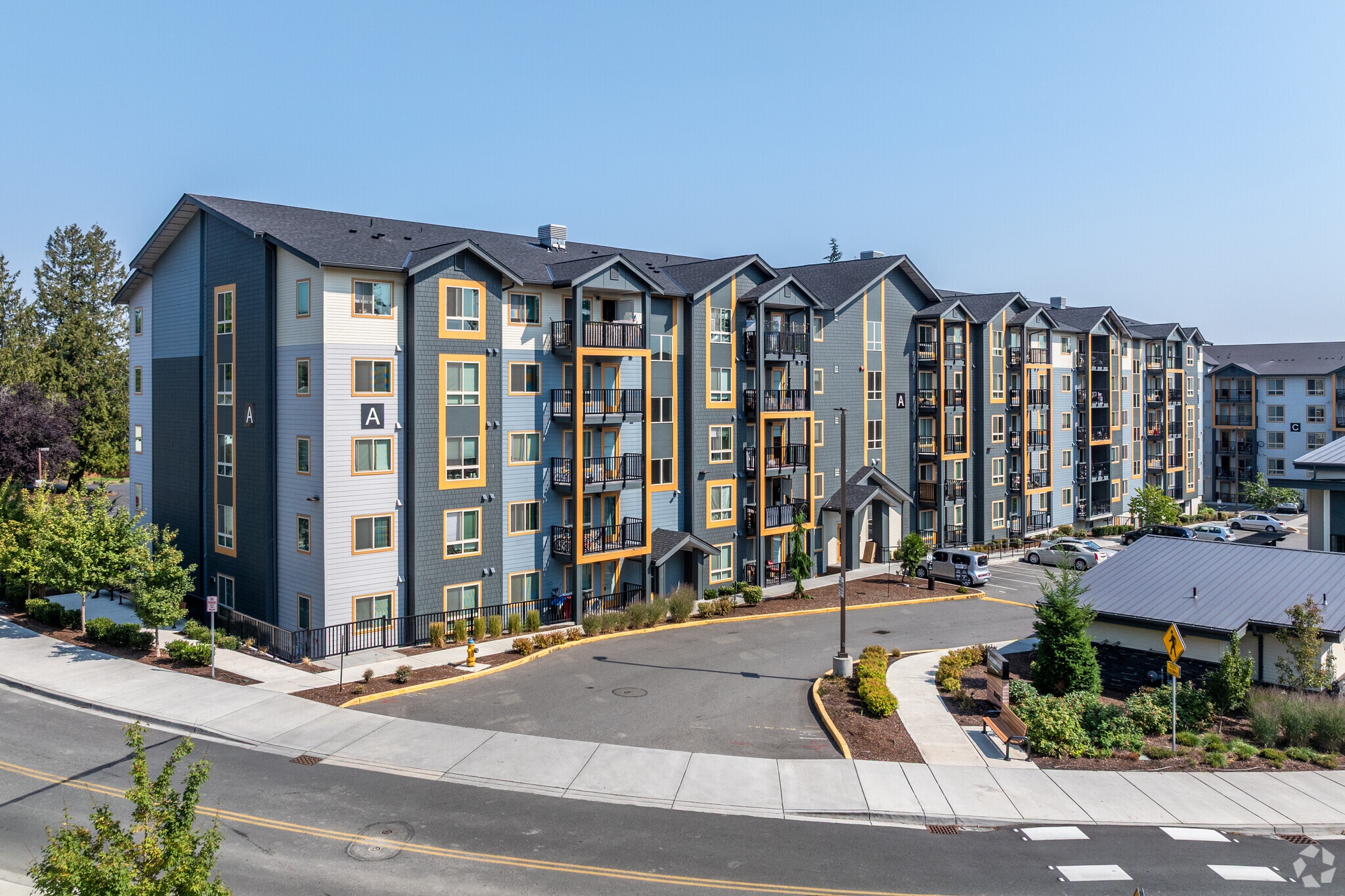 Ravenswood - 16011 Admiralty Way Lynnwood, WA 98087 | Apartments.com