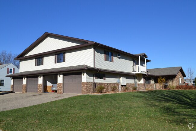 Apartments for Rent with Hardwood Floors in Lynd MN