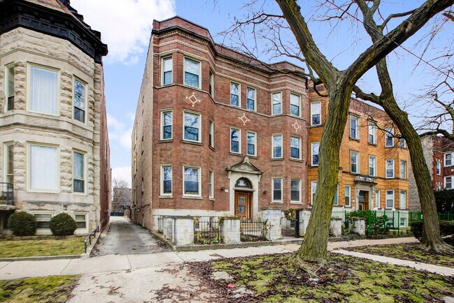 6135 S Drexel Ave, Chicago, IL 60637 - House Rental in Chicago, IL ...