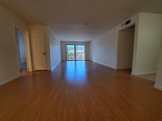 11515 Rochester Ave, Los Angeles, CA 90025 - Apartments in Los Angeles ...