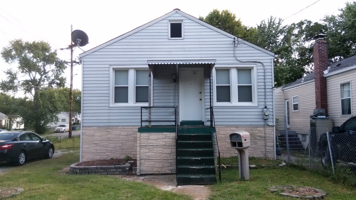 200 W Arlee Ave, St. Louis, MO 63125 - House Rental in St. Louis, MO ...