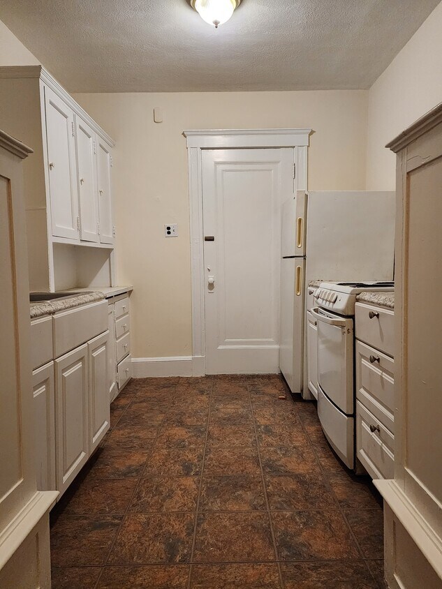 185 Thomas Burgin Pky Unit 1, Quincy, MA 02169 - 185 Thomas Burgin Pky ...