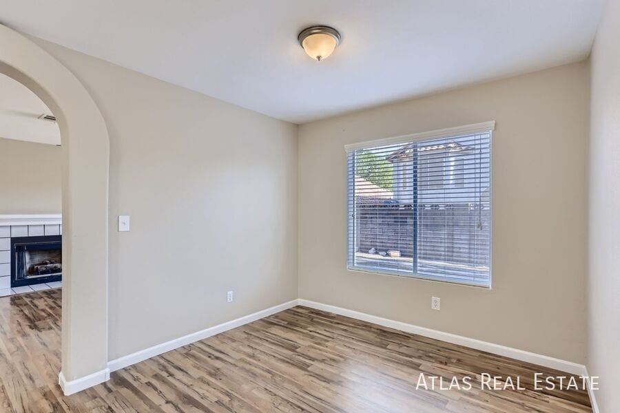 8112 Dolphin Landing Dr, Las Vegas, NV 89128 - House Rental in Las ...