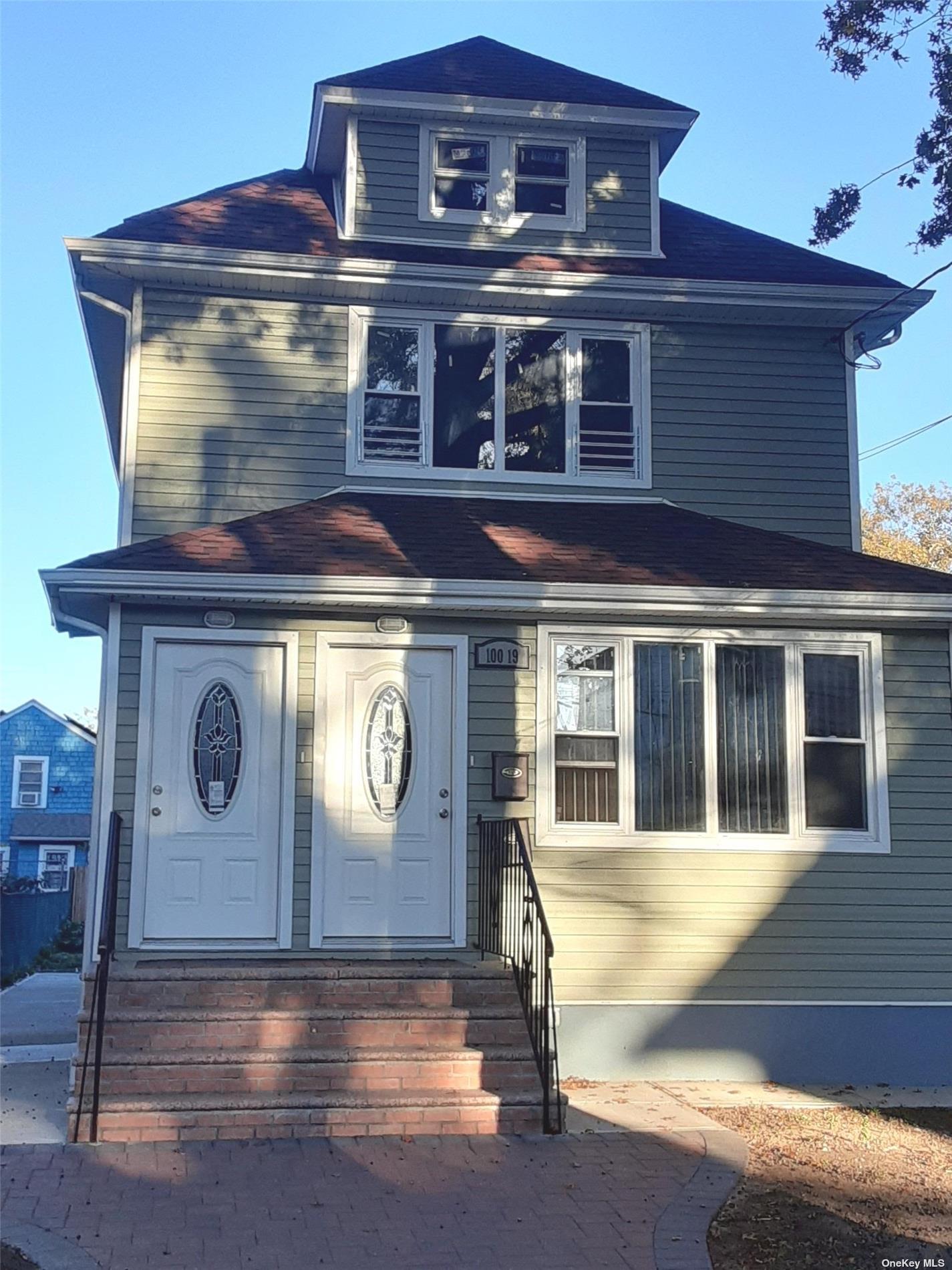 100-19 201St St, Queens, NY 11423 - House Rental in Queens, NY ...