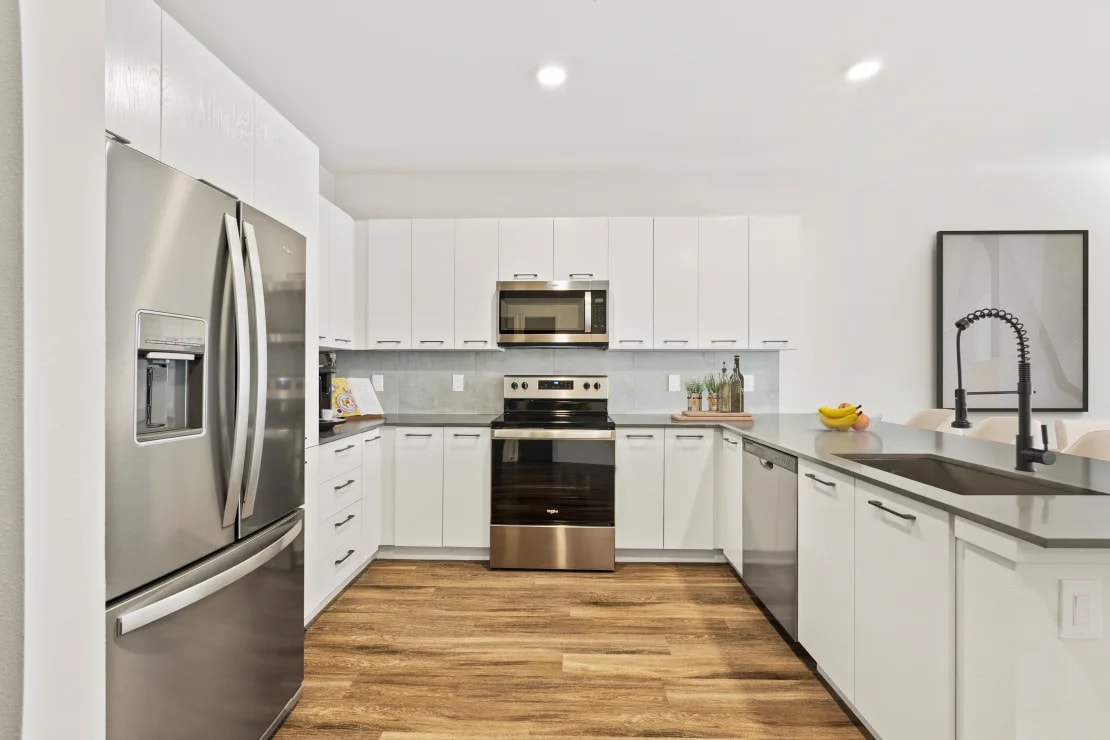 Azalea Luxury Apartments - 2633 Azalea Garden Pl Tampa, FL 33619 ...