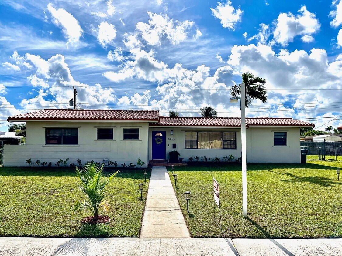5800 NW 118th St Hialeah, FL 33012 - Alquileres en Hialeah, FL ...