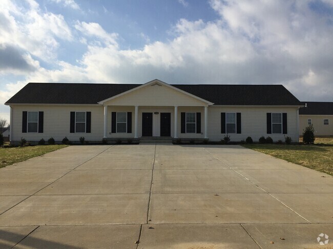 Apartments for rent in Mitchellville TN with Hardwood Floors - 2 ...