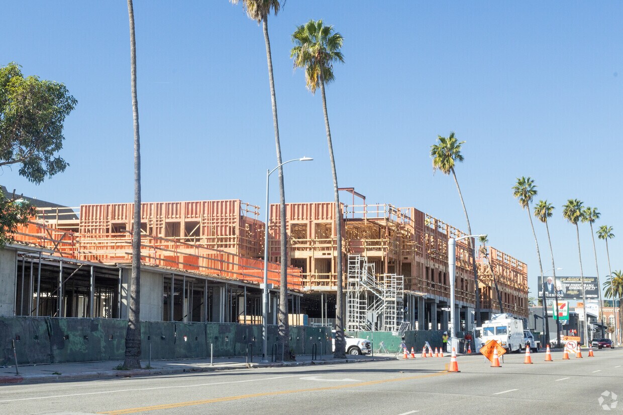 Rae on Sunset - Apartments in Los Angeles, CA | Apartments.com