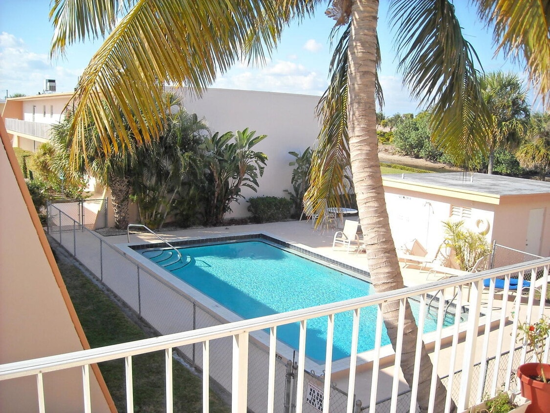 725 Hummingbird Way Unit 210, North Palm Beach, FL 33408 - Condo for ...