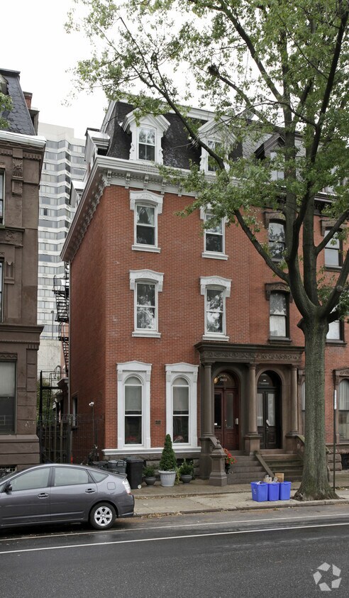 2012 Spring Garden St, Philadelphia, PA 19130 - 2012 Spring Garden St ...