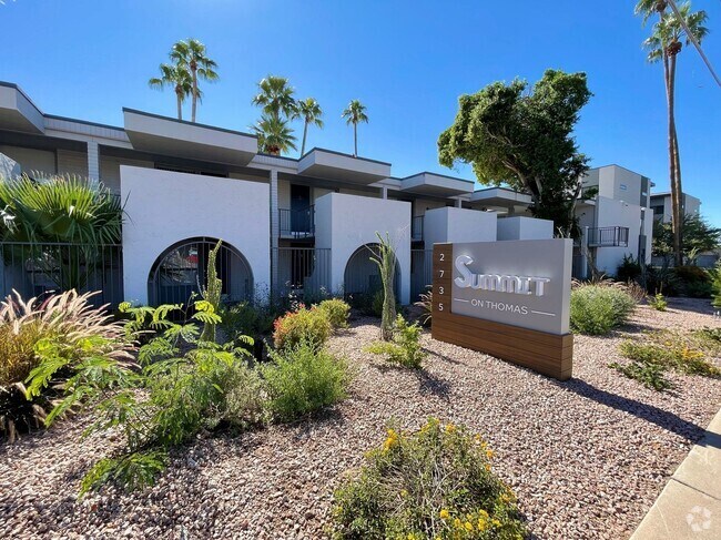 Phoenix Homesteads Apartments for Rent with a Walk-In Closet - Phoenix ...