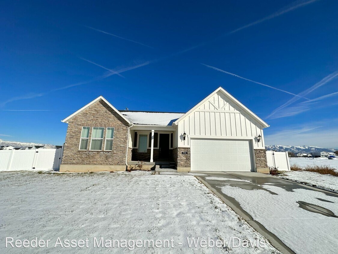 2546 N 3250 W, Clinton, UT 84015 - House Rental in Clinton, UT ...