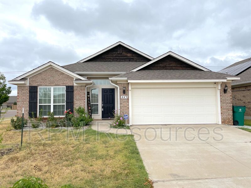 449 Compass Dr, Yukon, OK 73099 - House Rental in Yukon, OK ...