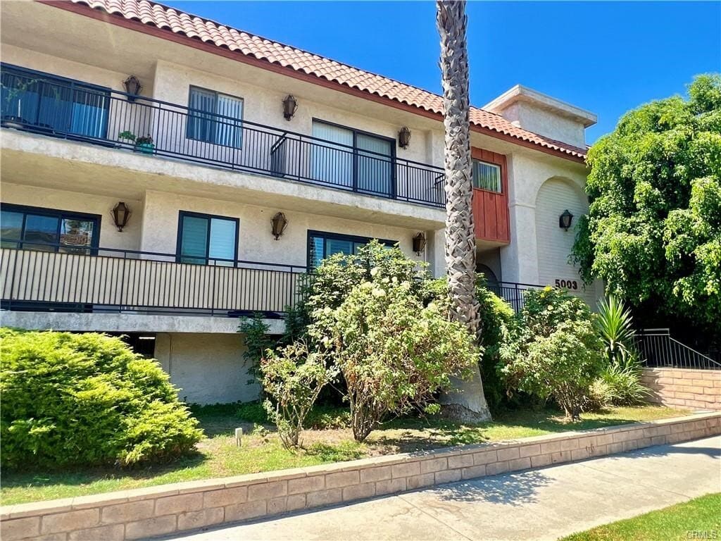 5003 Tilden Ave Unit 204, Los Angeles, CA 91423 - Condo for Rent in Los ...