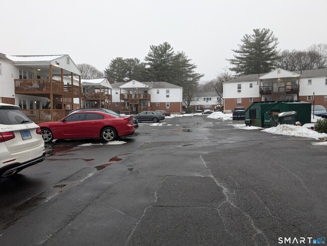 15 Cherry Hill Dr Unit 2A, Bridgeport, CT 06606 - Condo for Rent in ...