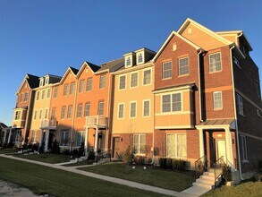 Sheffield Square Apartments for Rent - Orland Park, IL - Updated Today ...