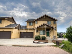Chelsea Glen Apartments for Rent with High Ceilings - Colorado Springs ...