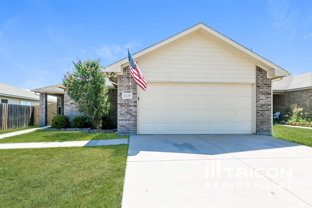 2125 Beacon Way, Fort Worth, TX 76140 | Apartments.com