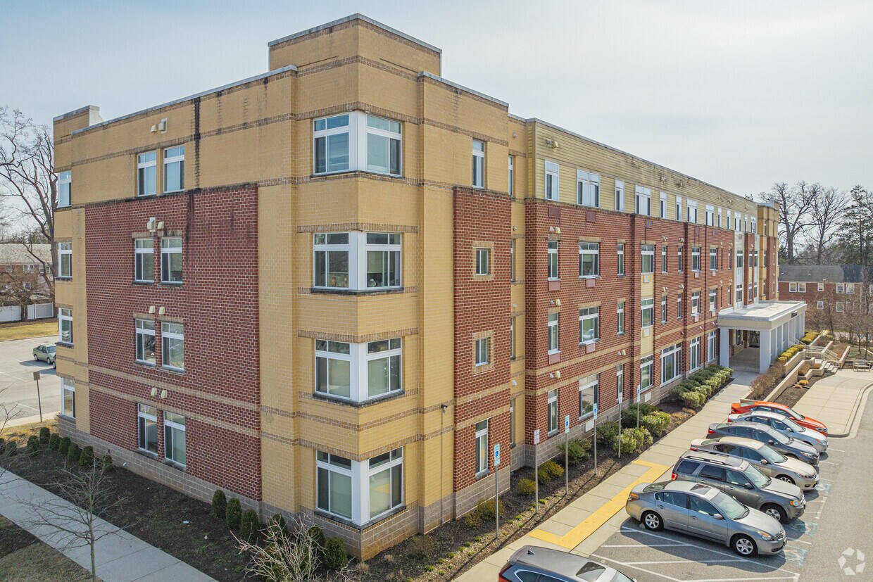 Weinberg Manor South - 3617 Fords Ln Baltimore, MD 21215 | Apartments.com