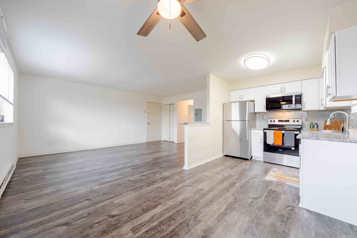 Blair Mill Village West Apartment Homes - 100 Upland Ave Horsham, PA ...